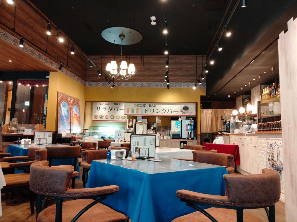 万代でコスパ最強ランチを見つけた！LaCle（ラクレ）で平日サラダバーつきランチ | すばらしきもの にいがた