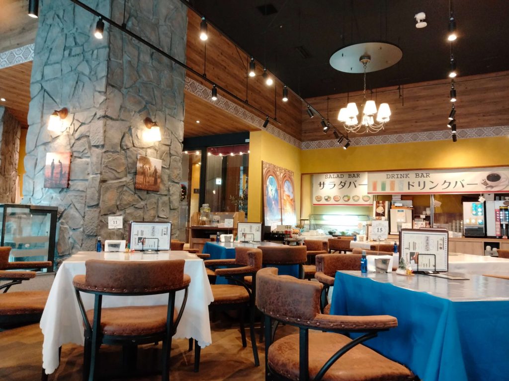 万代でコスパ最強ランチを見つけた！LaCle（ラクレ）で平日サラダバーつきランチ | すばらしきもの にいがた